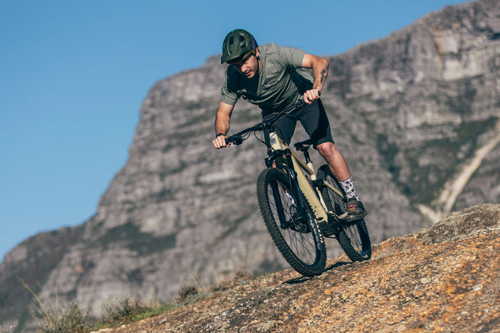 Apparel – Outer Cycles